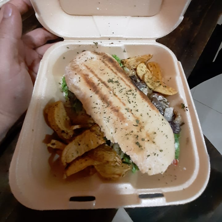 99 street food Heredia, Costa Rica Panini Veggie Review | abillion