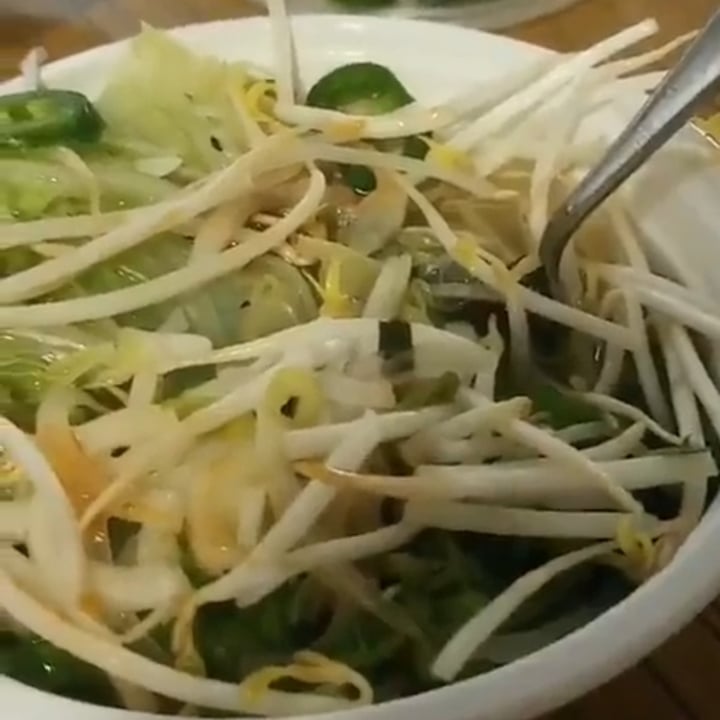 Sunset Pho Caffe Lake View East, Chicago, United States Vegetarian Pho ...