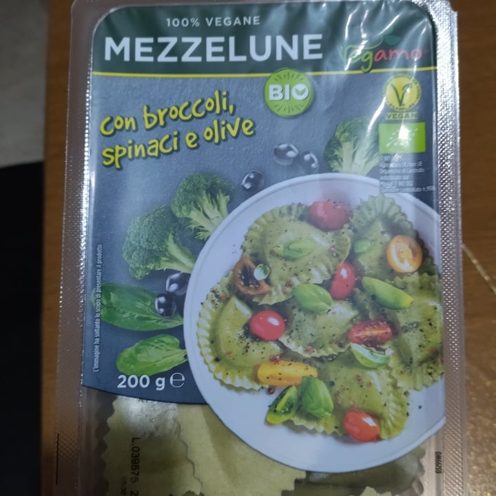 Vegamo Mezzelune broccoli spinaci e olive Review | abillion