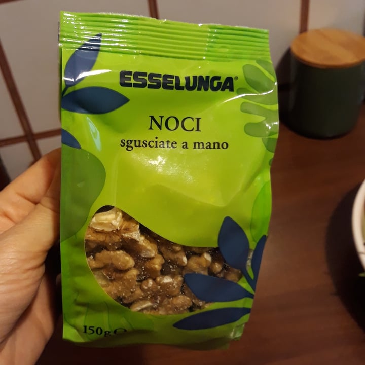 Esselunga Noci Sgusciate Review | abillion