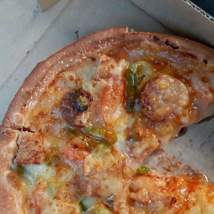 HELL Pizza Napier South, Napier, New Zealand Vegan Mischief Review ...