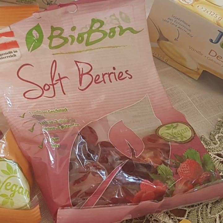 BioBon Soft Berries Review | abillion