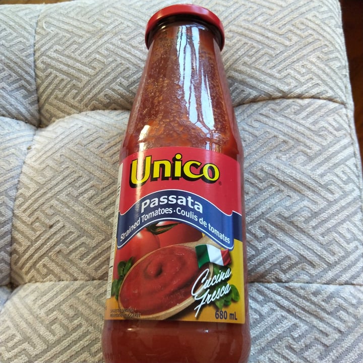 Unico Passata Strained Tomatoes Review | abillion