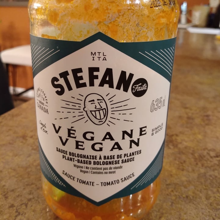 Stefano Faita Vegan Plant-based Bolognese Sauce Review | abillion