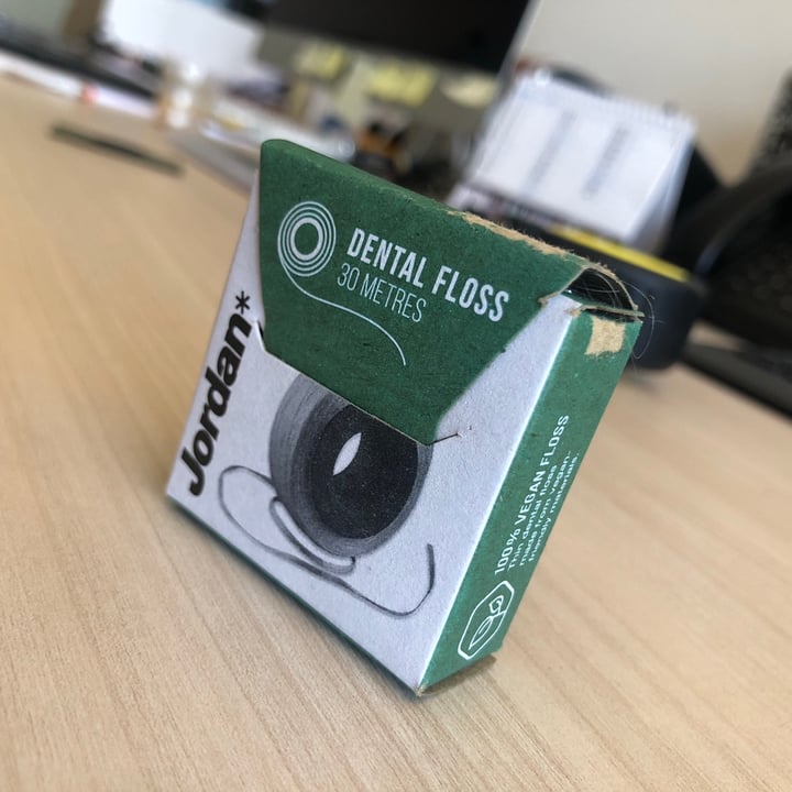 Jordan Green Clean dental floss Review | abillion