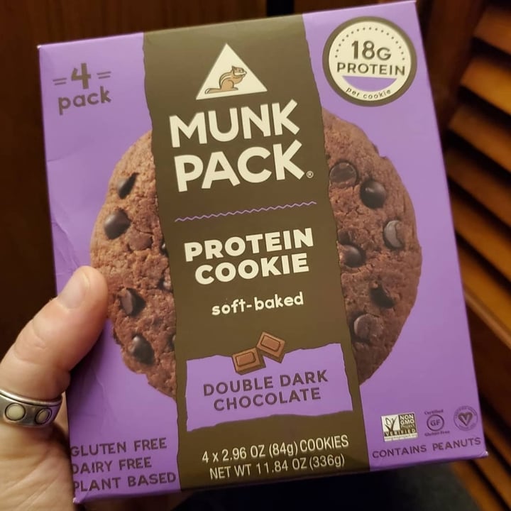 Munk Pack Double Dark Chocolate Protein Cookie Review | abillion