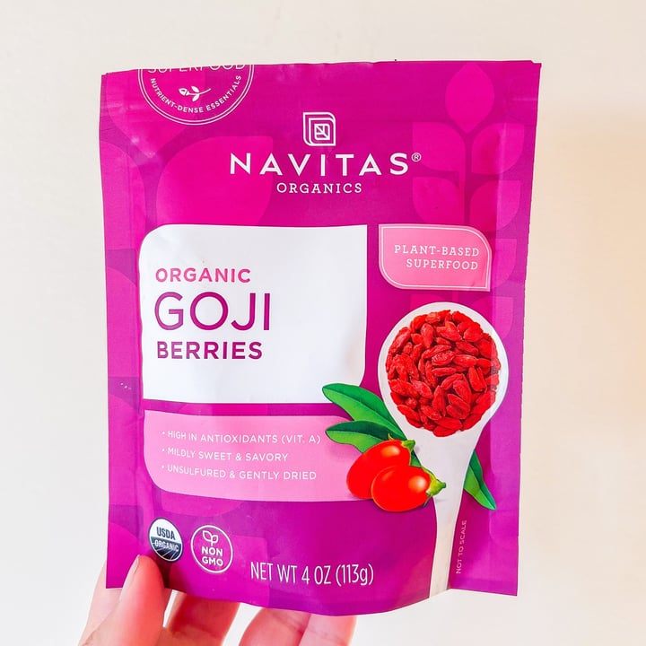 Navitas Goji Berries Review | abillion