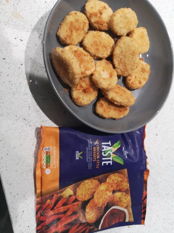 Morrisons Morrisons Taste chicken Style Nuggets Review | abillion
