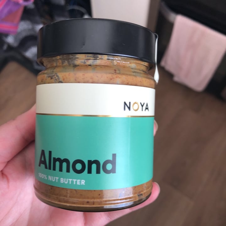 Noya Noya Almond butter Review | abillion