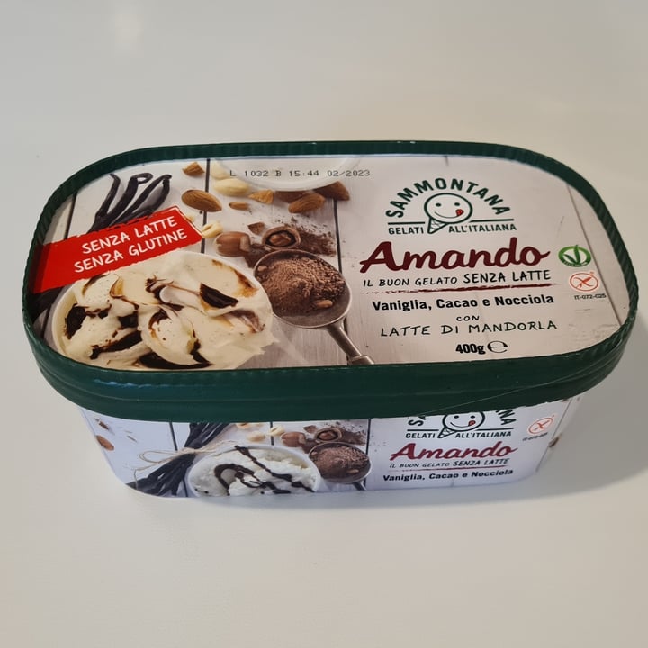 Sammontana Amando Sammontana gelato Vaniglia Cacao Nocciola Review | abillion
