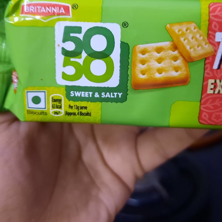 Britannia 50-50 Sweet & Salty Review | abillion