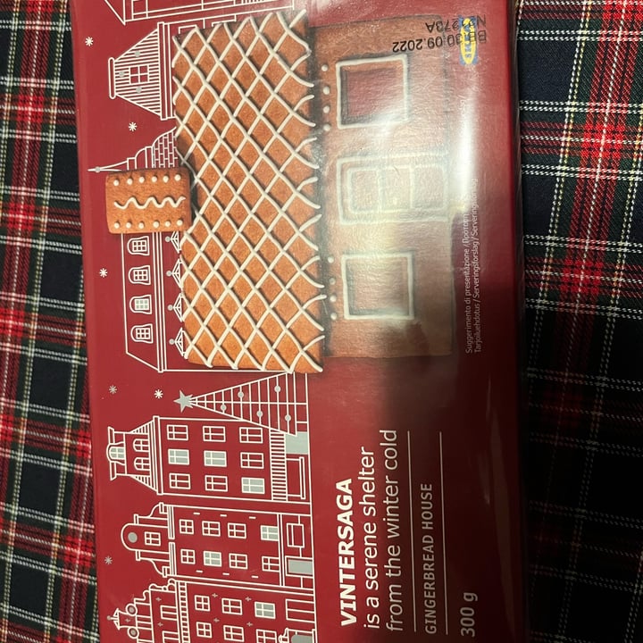 Ikea Vintersaga Gingerbread House Review | abillion
