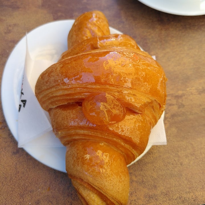 Pasticceria Crociani Firenze, Italy Cornetto Vuoto (+Marmellata) Review ...