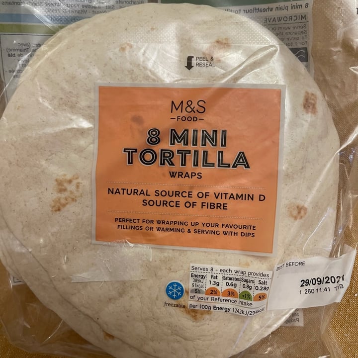 Marks & Spencer Food (M&S) 8 Mini Tortilla Wraps Review | abillion