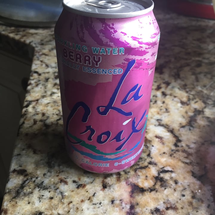 La Croix sparkling water Review | abillion