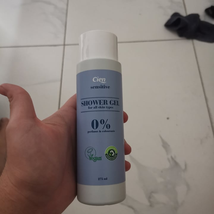 Cien Cien Sensitive Shampoo Review | abillion