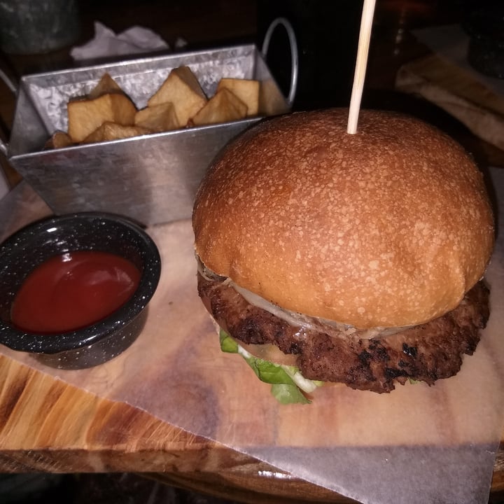 Red Frog Beer House Villa Ballester, Argentina Buba Feliz Review | abillion