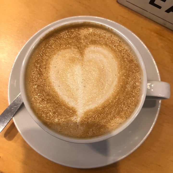 ANDY'S BAKESHOP San Isidro, Argentina Latte Review | abillion