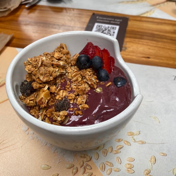 Crepes & Waffles Artesano San Patricio, Bogotá, Colombia Bowl de Açaí ...