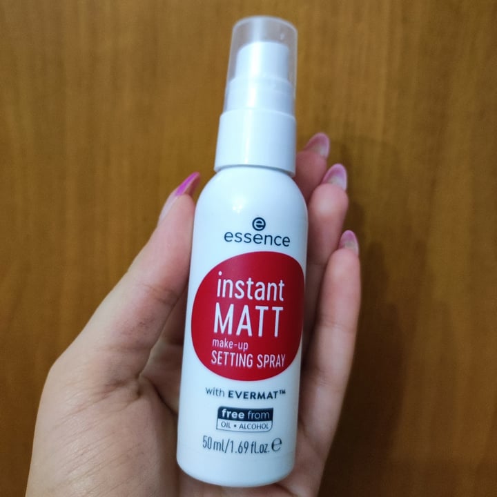 Essence instant matt make up setting spray Review | abillion