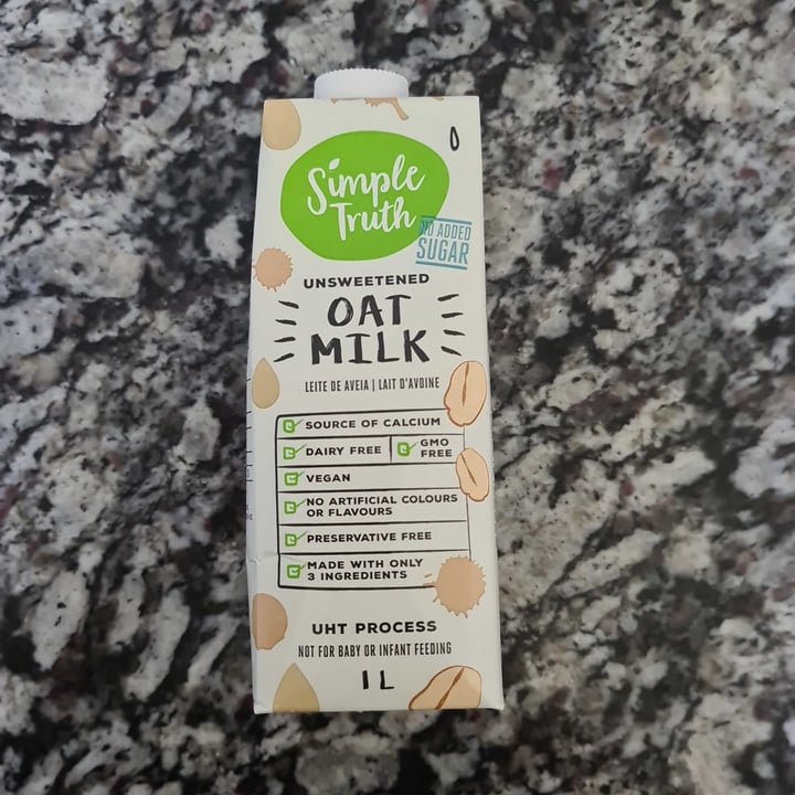 Simple Truth Unsweetened Oat Milk Review | abillion