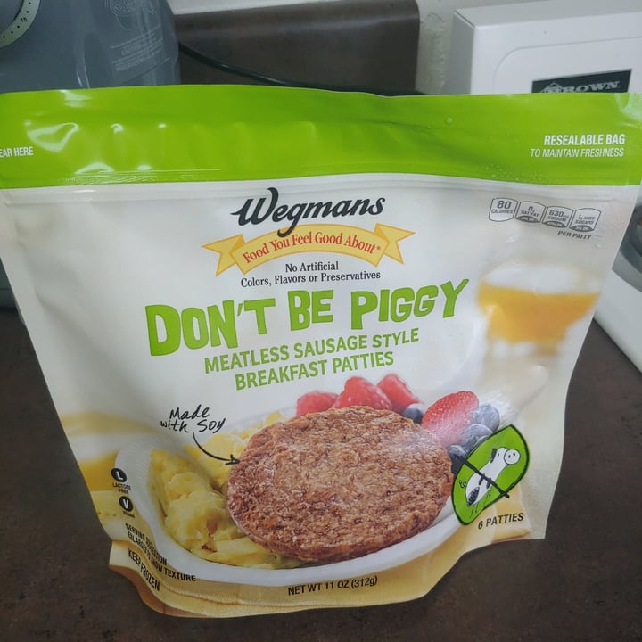 Wegmans Don’t Be Piggy Meatless Sausage Style Breakfast Patties Review ...