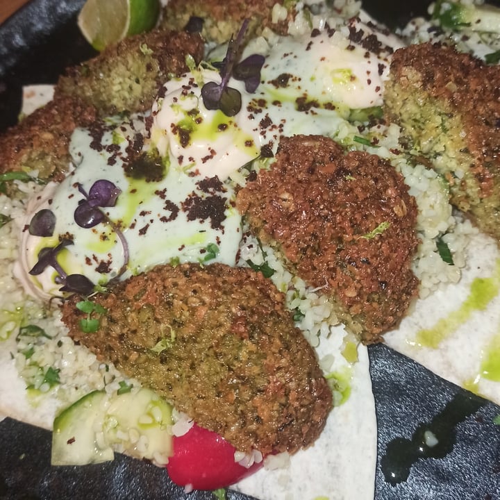 Cornell Cholargos, Greece Falafel Dish Review | abillion