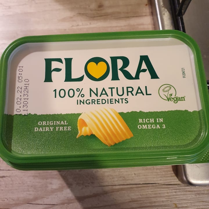 Flora 100% Natural Ingredients Review | abillion