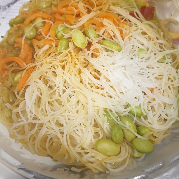 Tesco Spicy Edamame Noodles Review | abillion