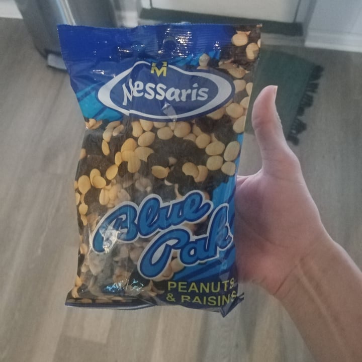 Messaris Peanuts and raisins Review | abillion