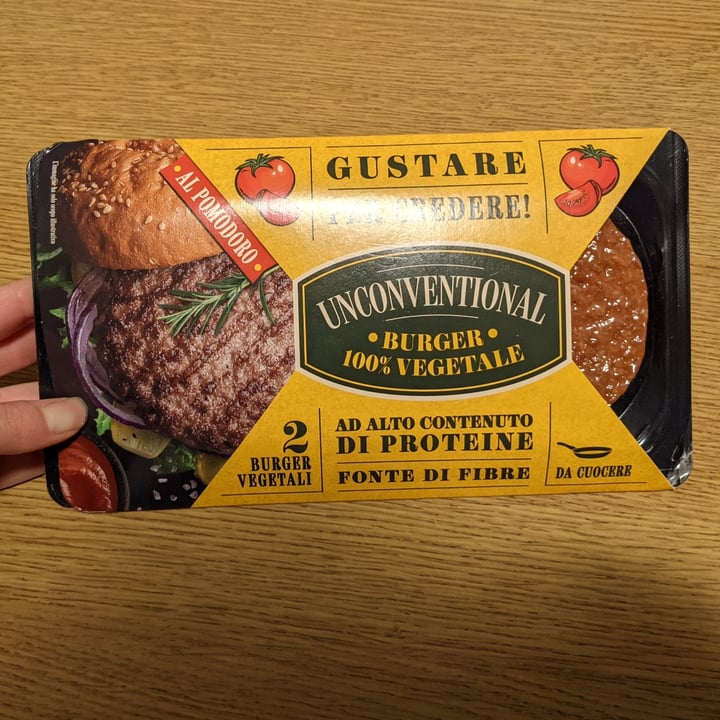 Unconventional Burger Vegetale Al Pomodoro Review | abillion