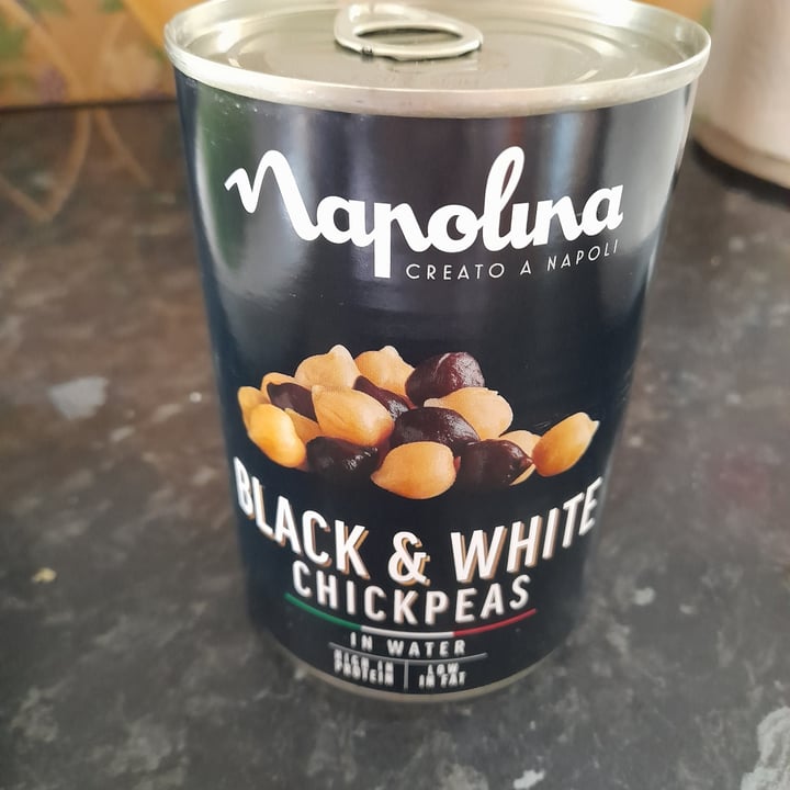 Napolina Black & White Chickpeas Review | abillion