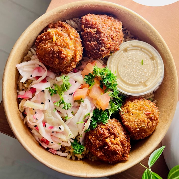 Souk Tabule Old Toronto, Toronto, Canada falafel over rice Review ...