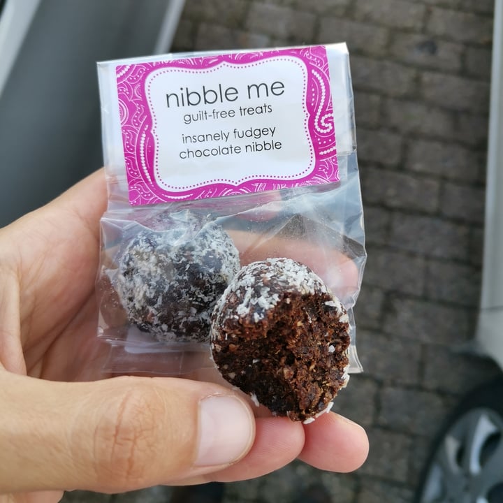 Nibble Me Insanely Fudgey Chocolate Nibble Review | abillion