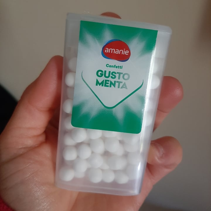 amanie Confetti gusto menta Review | abillion