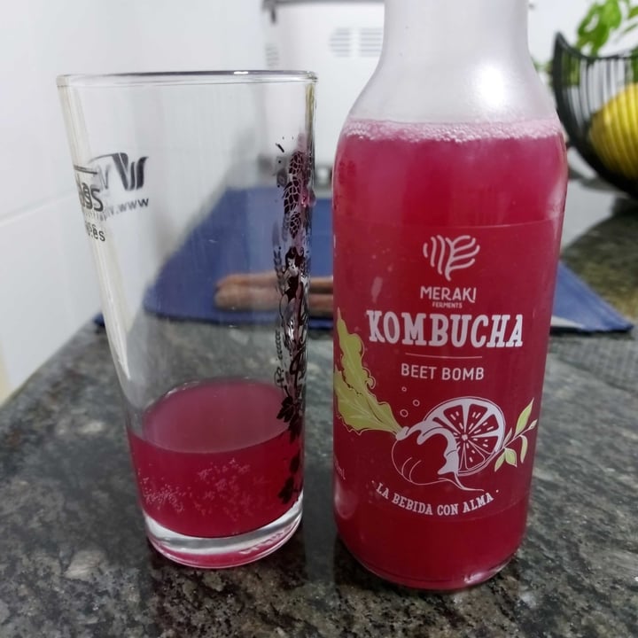 Meraki Ferments Kombucha beet bomb Review | abillion