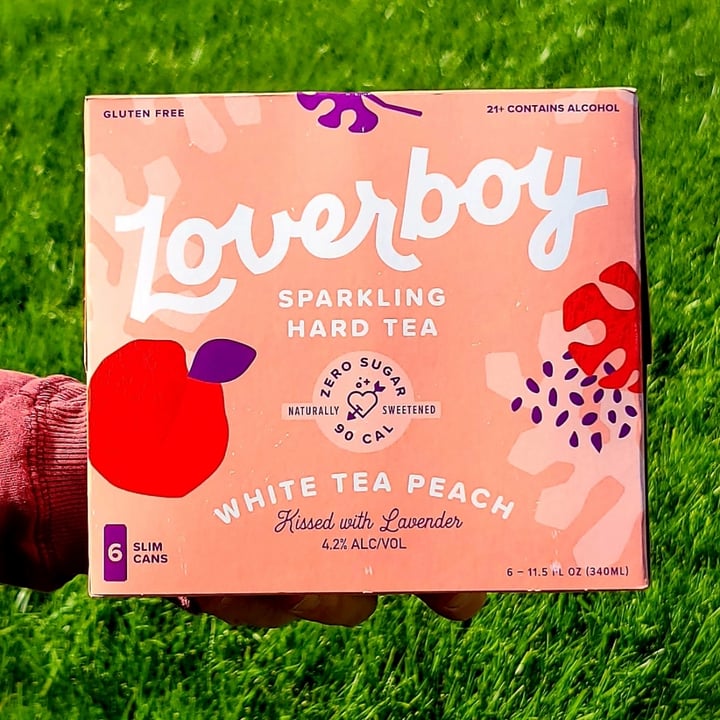Loverboy White Tea Peach Sparkling Hard Tea Review | abillion