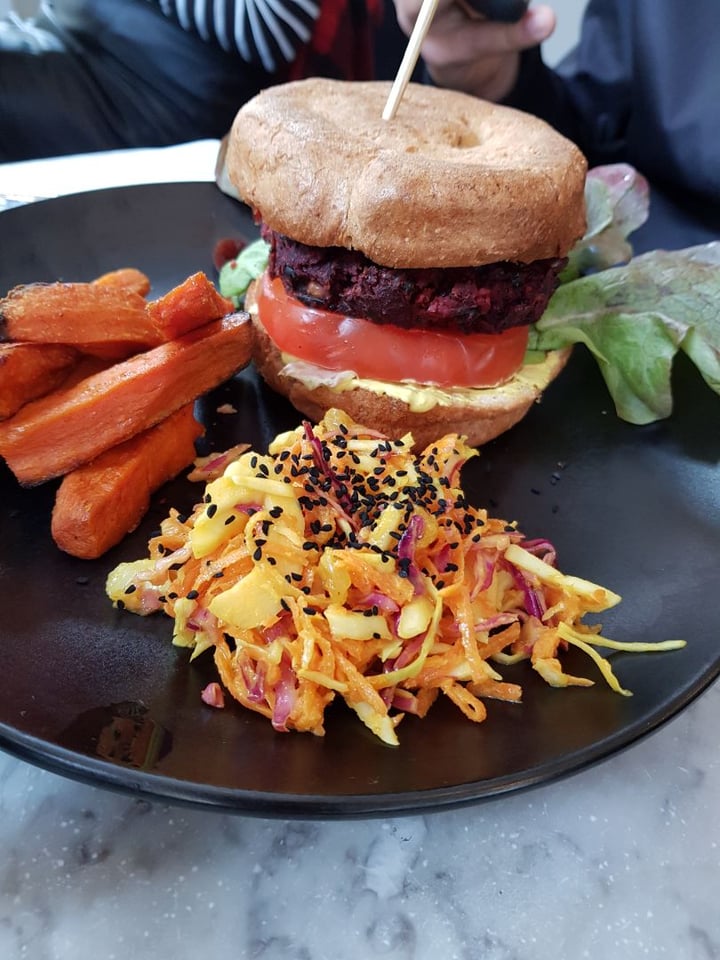 Redemption Shoreditch United Kingdom Burger Review | abillion
