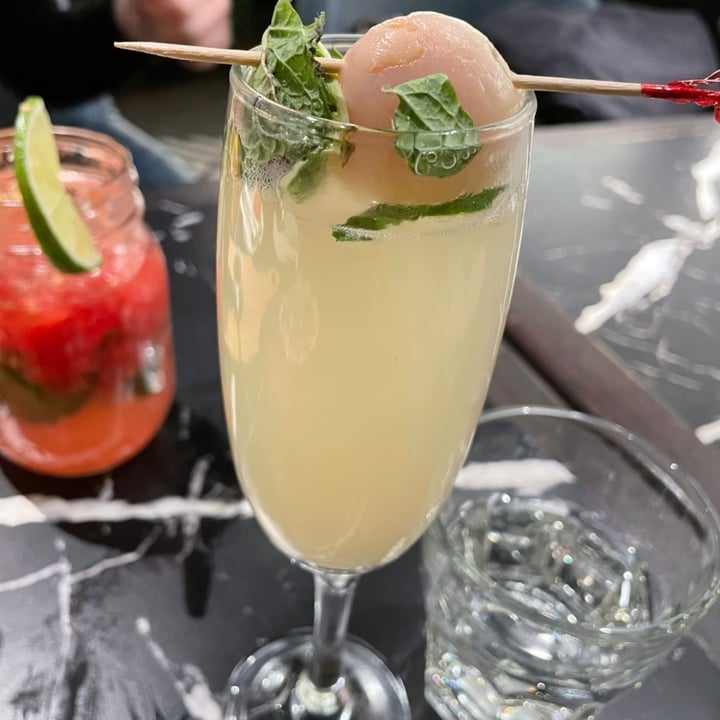 Chiang Mai Liberty Old Toronto, Toronto, Canada Lychee Mimosa Review ...