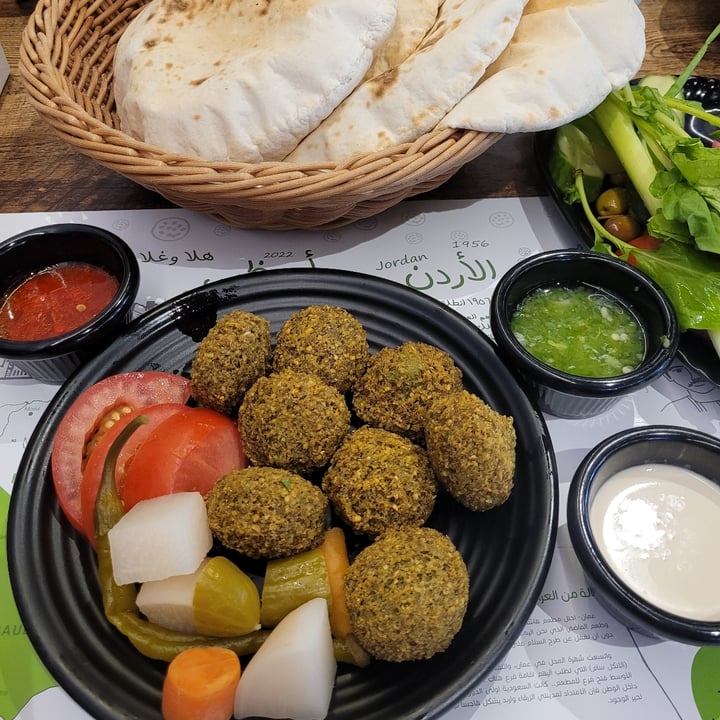 Hashem Rest AbuDhabi Al Nahyan-مطعم هاشم E25, Al Nahyan, Abu Dhabi ...