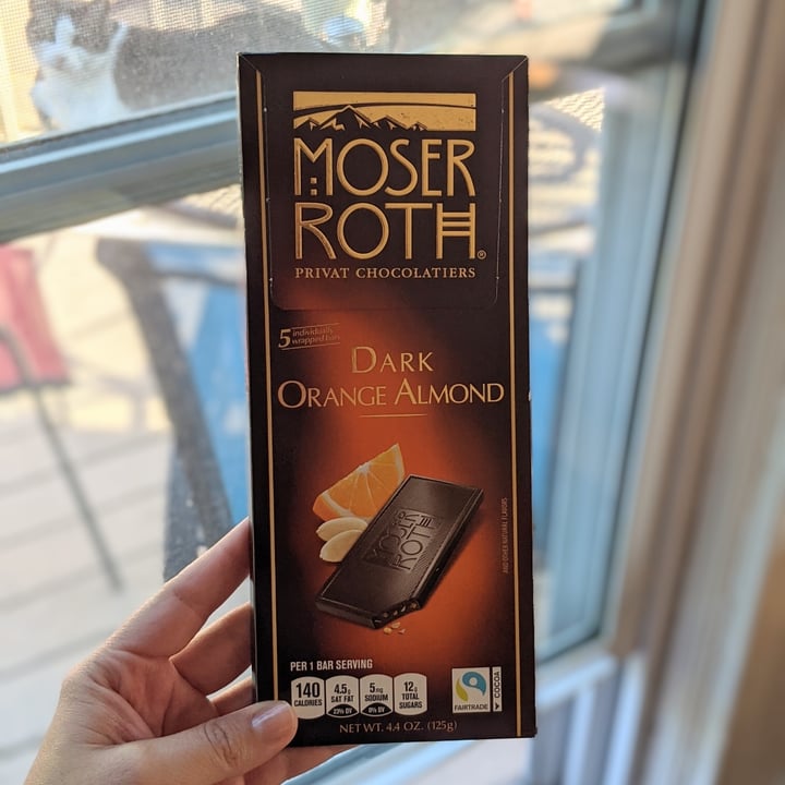 Moser Roth Orange & Almond Chocolate Review | abillion