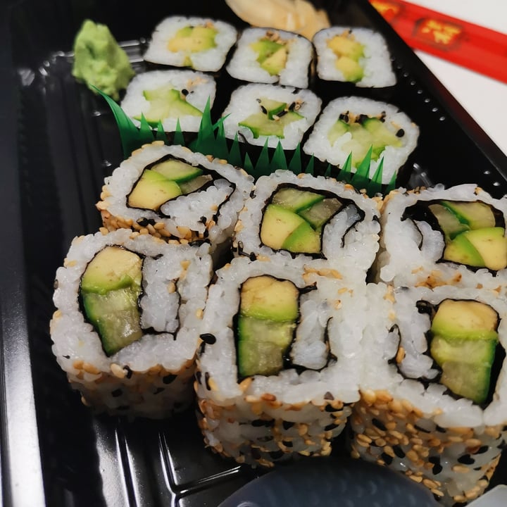 Yami Yabi Il-Gżira, Malta Vegan Sushi Platter Review | abillion