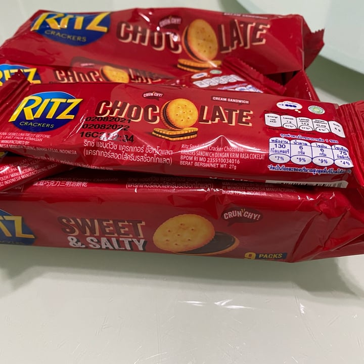 Ritz Ritz chocolate sandwich Review | abillion