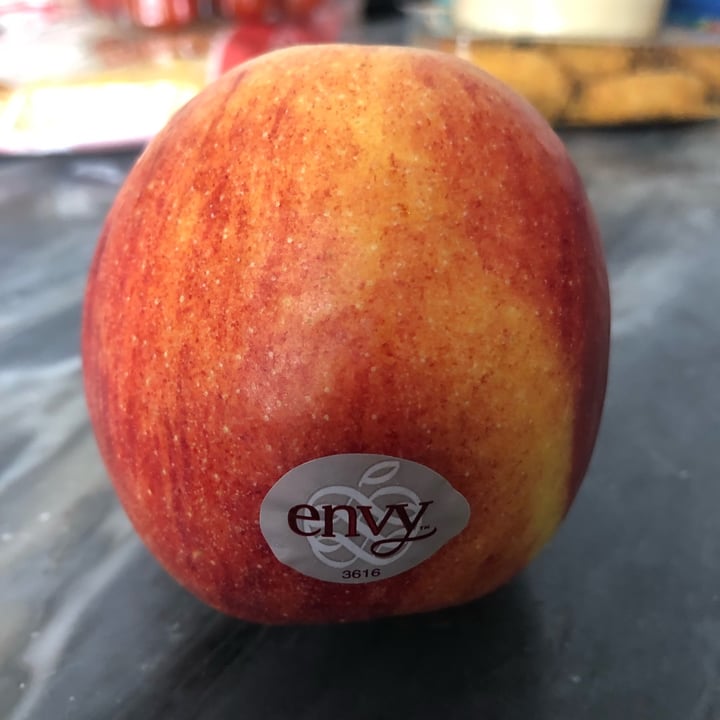 Envy Apples Review | abillion