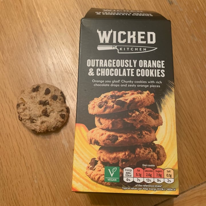 Wicked Outrageously Orange & Chocolate Cookies Review | abillion