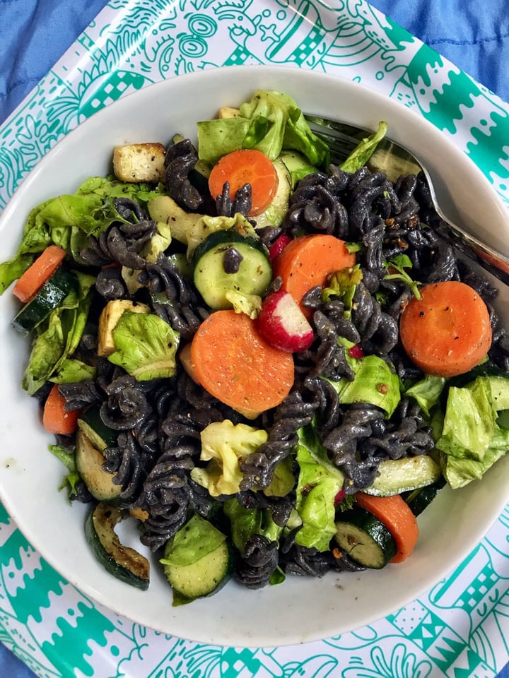 Trader Joe's Black Bean pasta Review | abillion