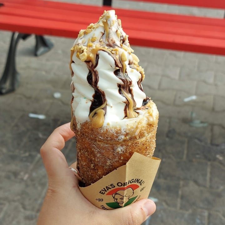 Eva’s Original Chimneys Port Credit, Mississauga, Canada Vegan Peanut ...