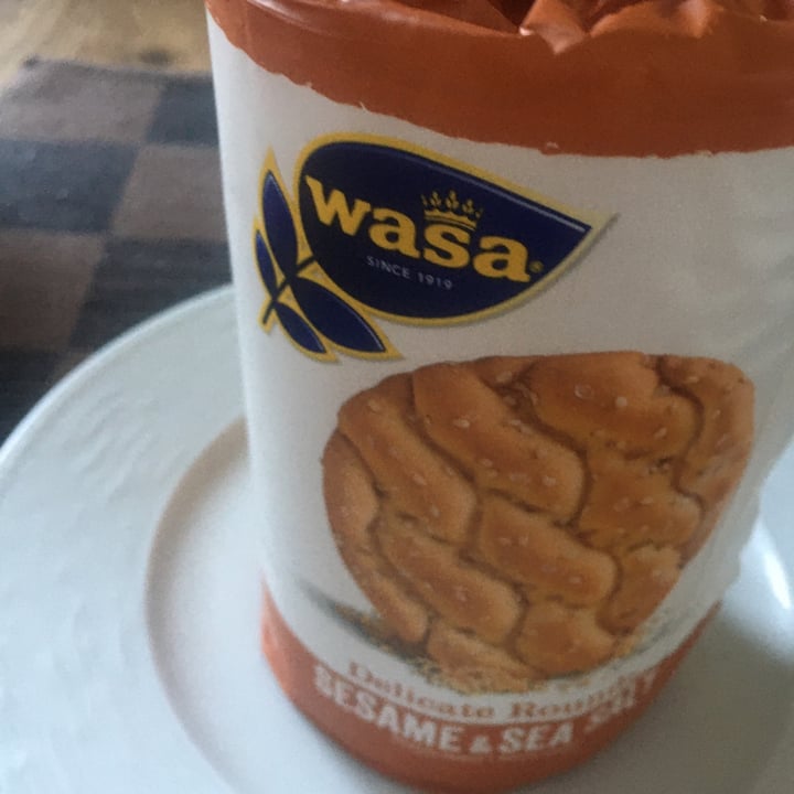 Wasa Sesame and sea salt golden baked rounds Review | abillion