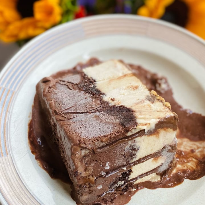 [FoMu] Jamaica Plain, Boston, United States Ice cream cake Review ...