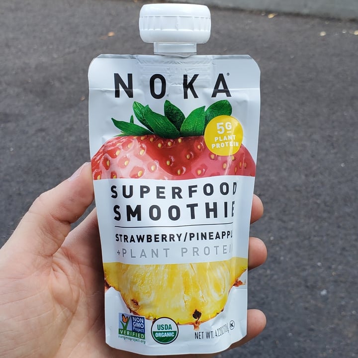 Noka Superfood Smoothie - Strawberry/Pineapple Review | abillion